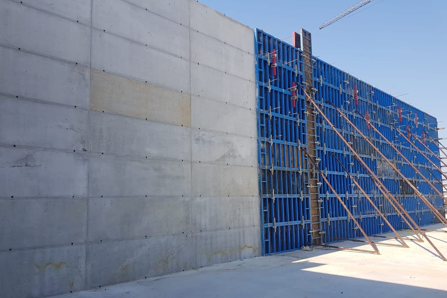 Cimbra - Puntales y Accesorios para Muros, Losas y Vigas